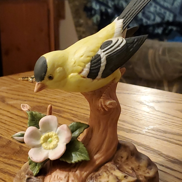 Art | Vtg Porcelain Golden Finch Figurine With Pink Flowers | Poshmark